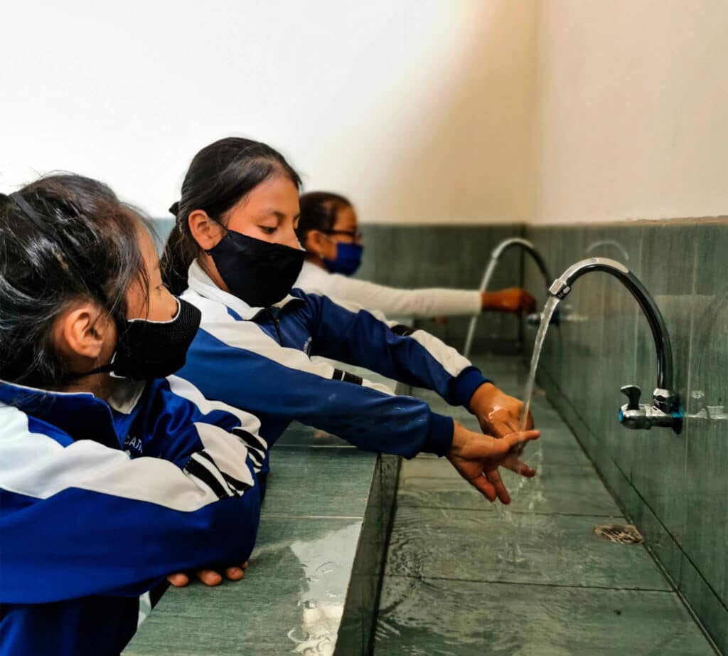 Building water resources in Ecuador and Bolivia | Global Ministries