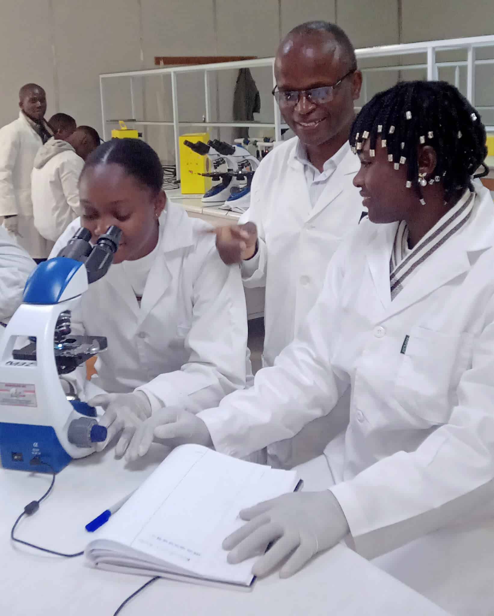 Thankfulness overflows and multiplies across the world - Global Ministries